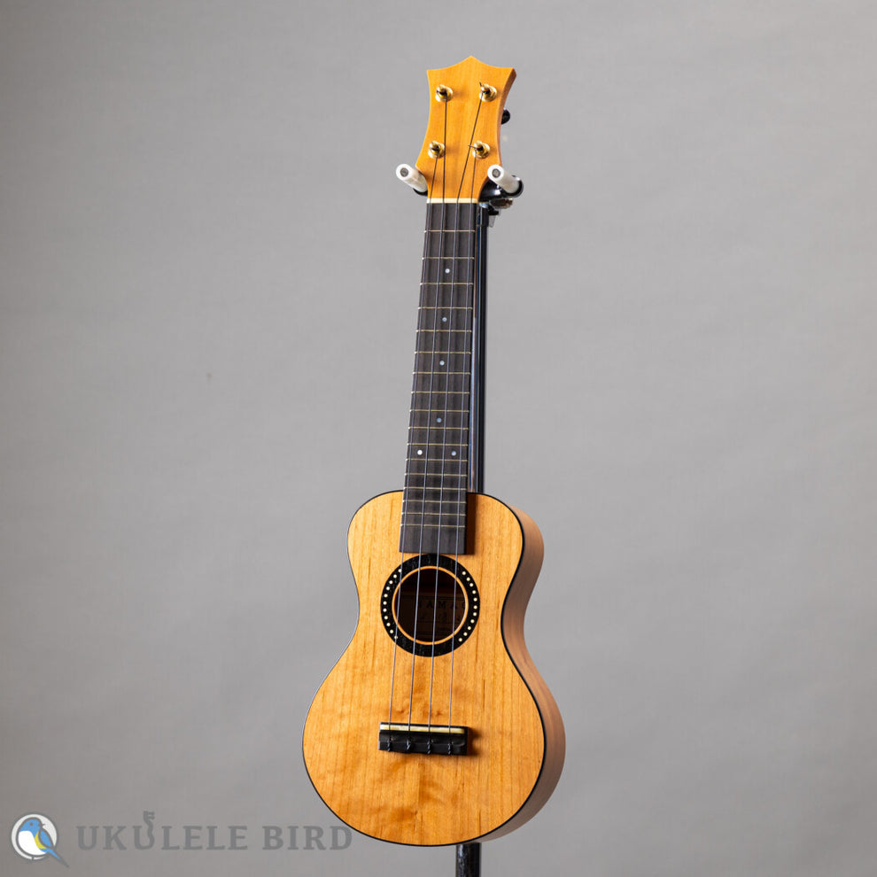 HAMAGEN S-018 Soprano 山桜 – Ukulele Bird （株式会社ラストギター）
